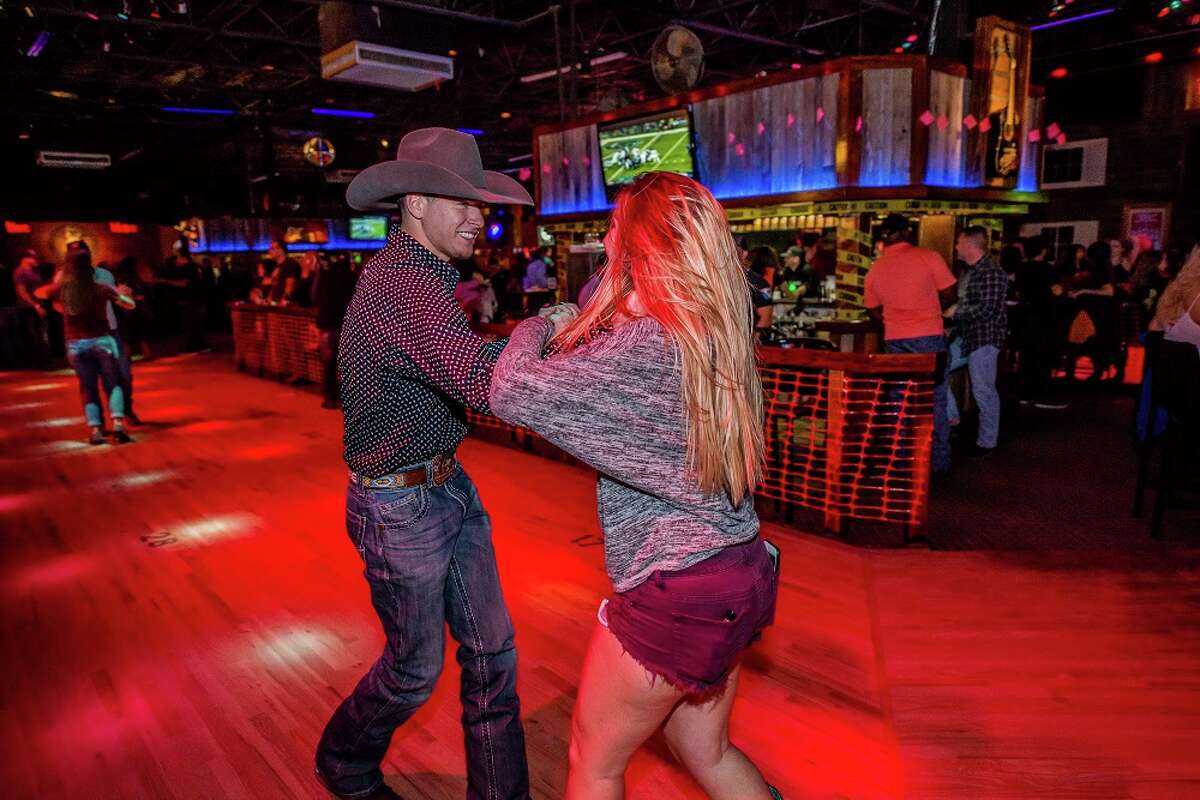 Photos: San Antonio country bar gets 'wild' for a 'Daisy Dukes' contest