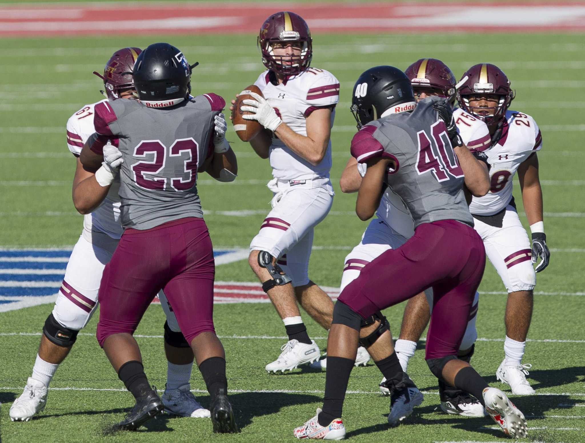 FOOTBALL: Matocha, Battle share district MVP honors