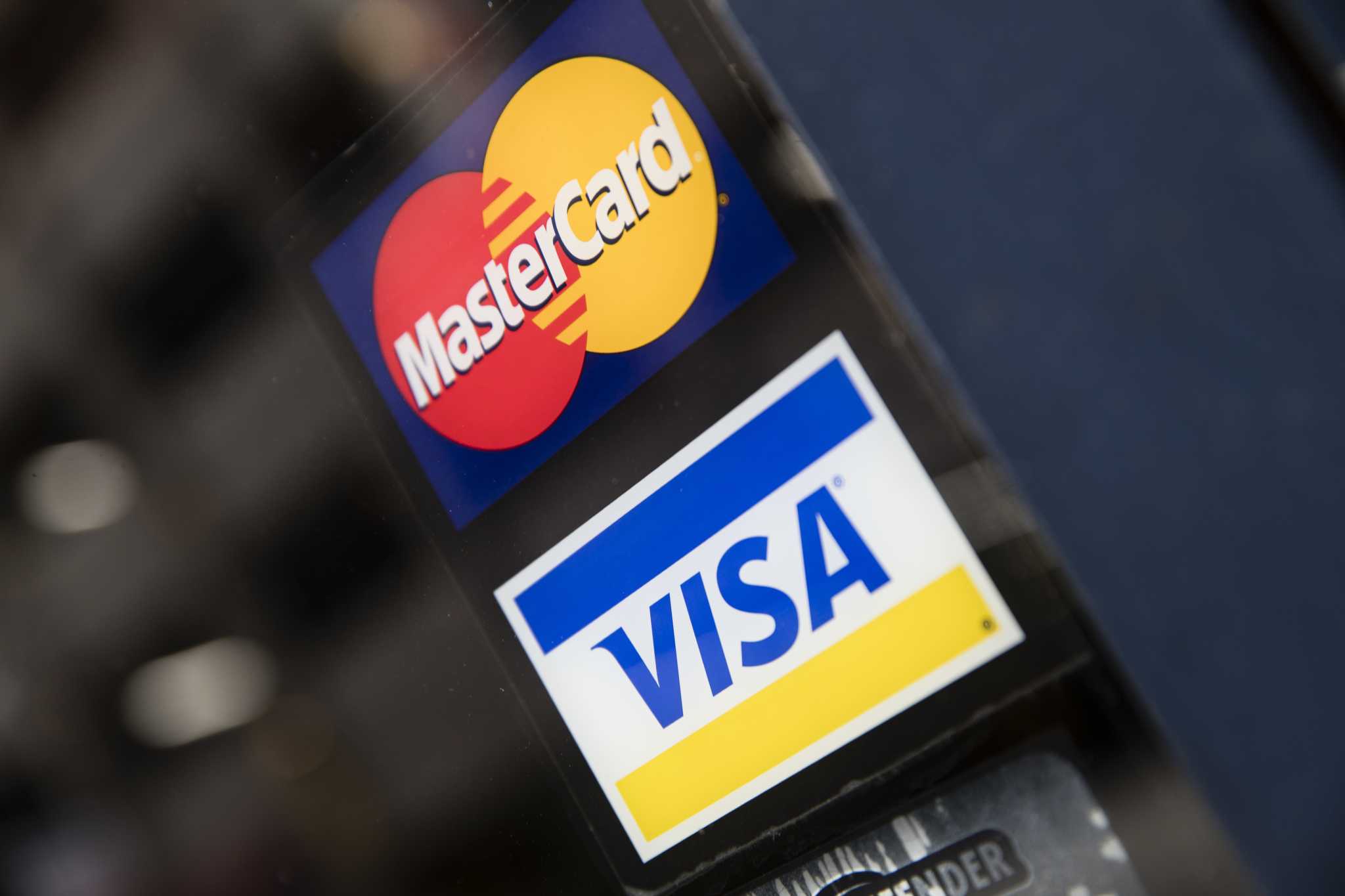 How to secure 1st credit card