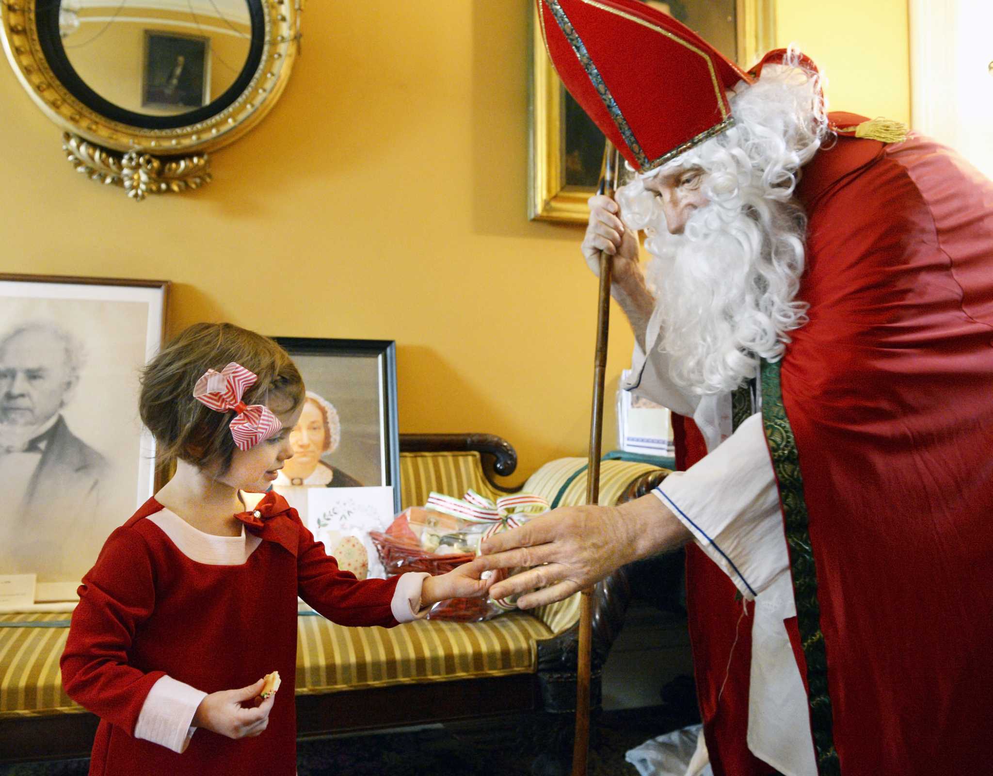 Photos: Sinterklaas visits Albany