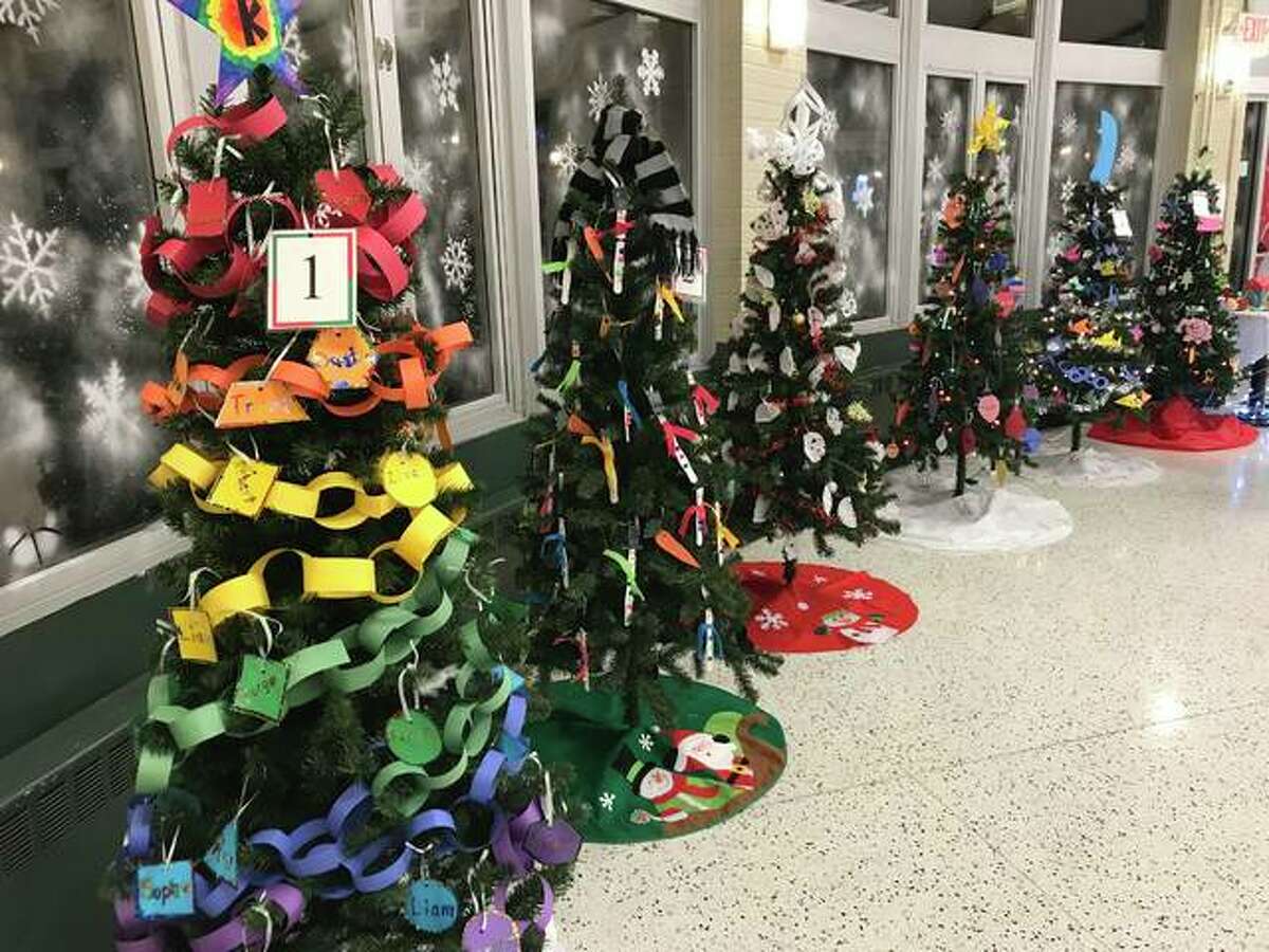 Elementary students show off decorated trees at ‘WinterVille Festival’