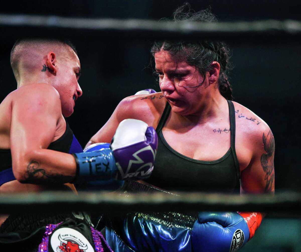 Two Laredoans claim gold