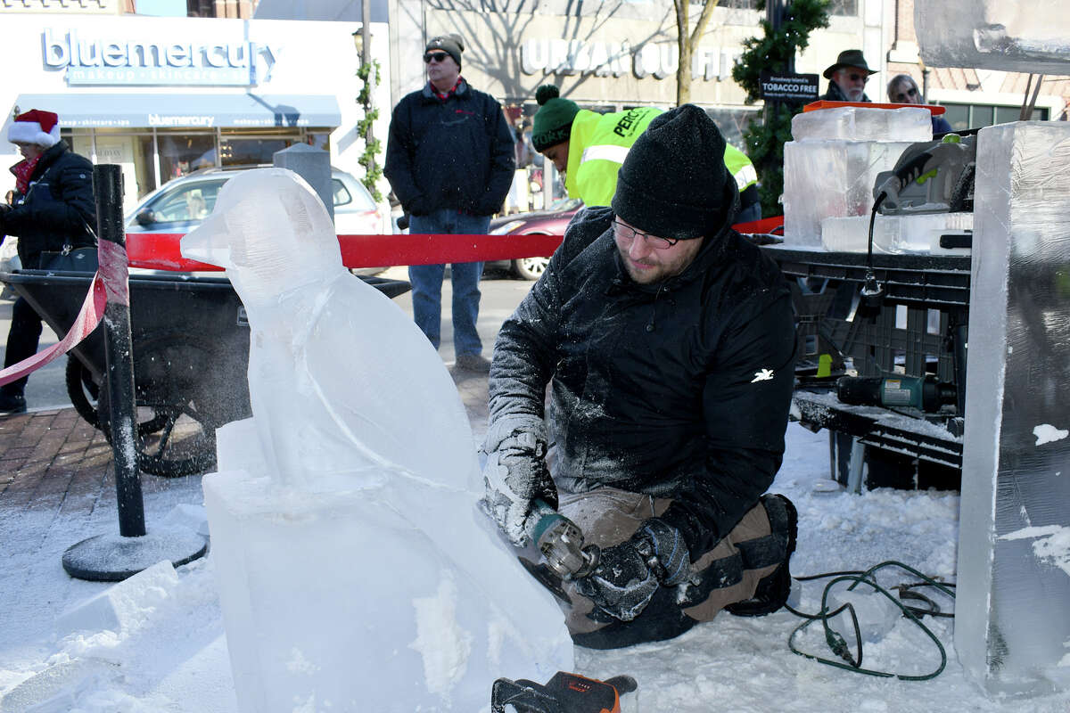 SEEN: Ice Carving Competition 2018