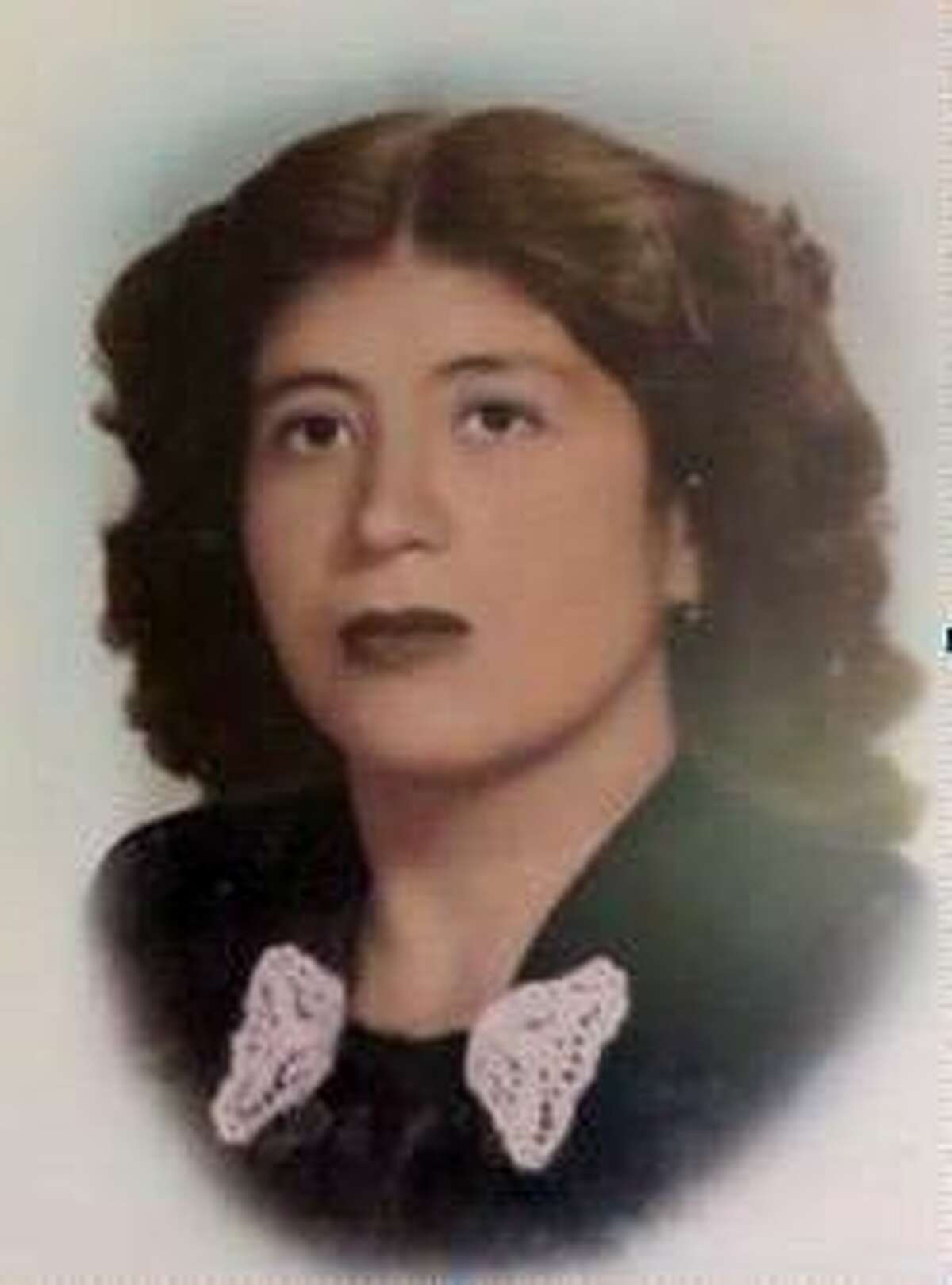 MARIA GUADALUPE SOLIS