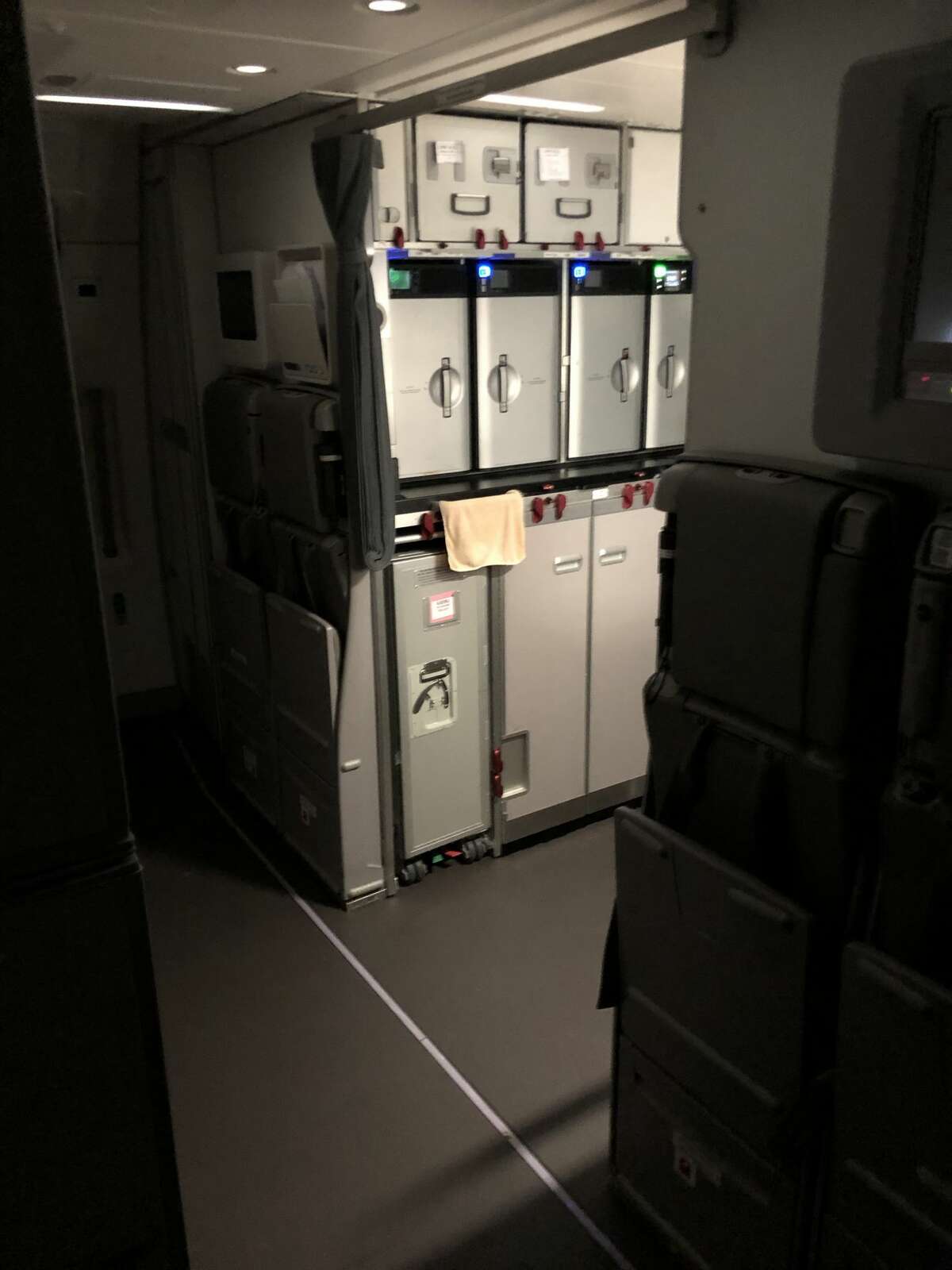 Review: Singapore Airlines premium economy, A350 from SFO