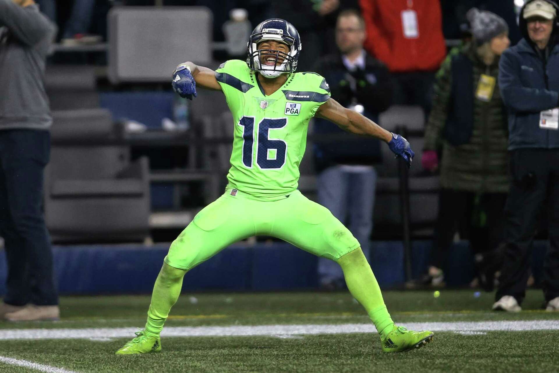 'Rare human being': Lockett's spirituality helps lead Seahawks
