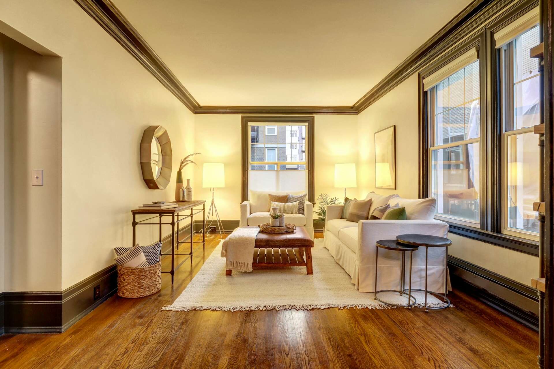 Step back in time with pristine Old Colony condo