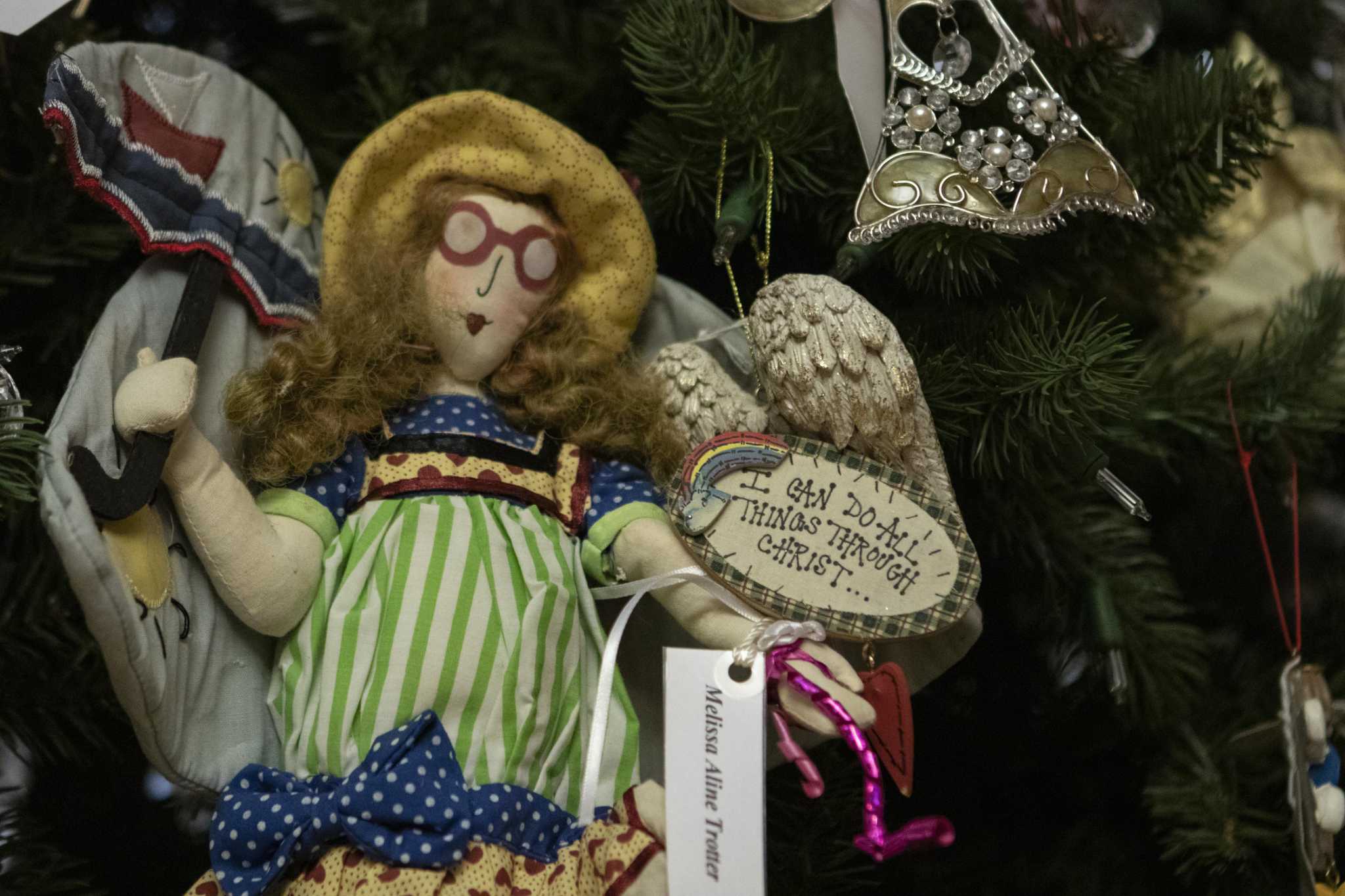 Tree of Angels provides seasonal solace for families of crime victims ...