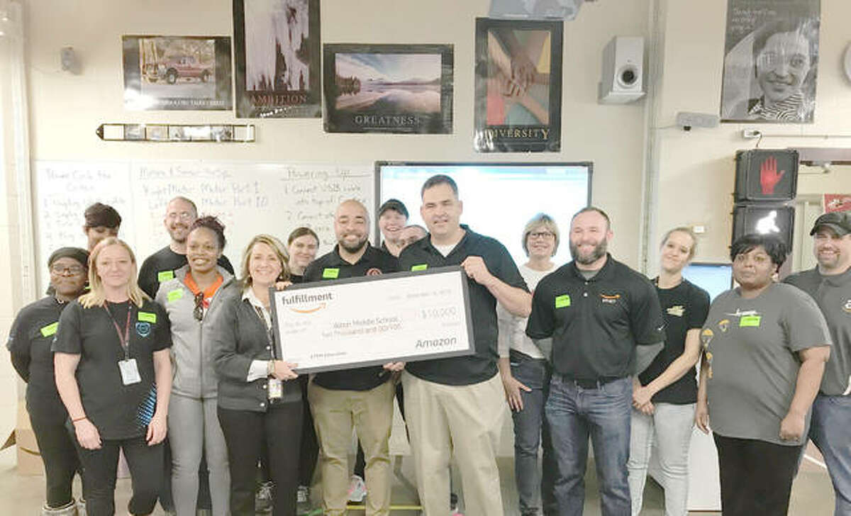 Amazon gifts $10,000 to Alton Middle School for STEM programming
