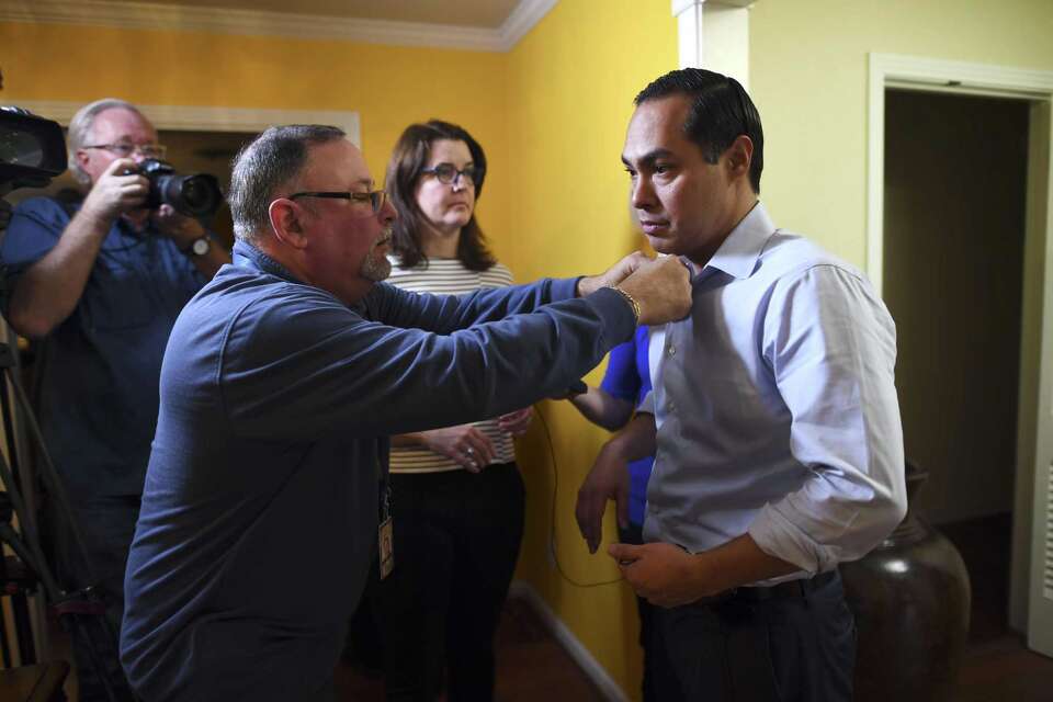 Former San Antonio Mayor Castro launches presidential exploratory committee