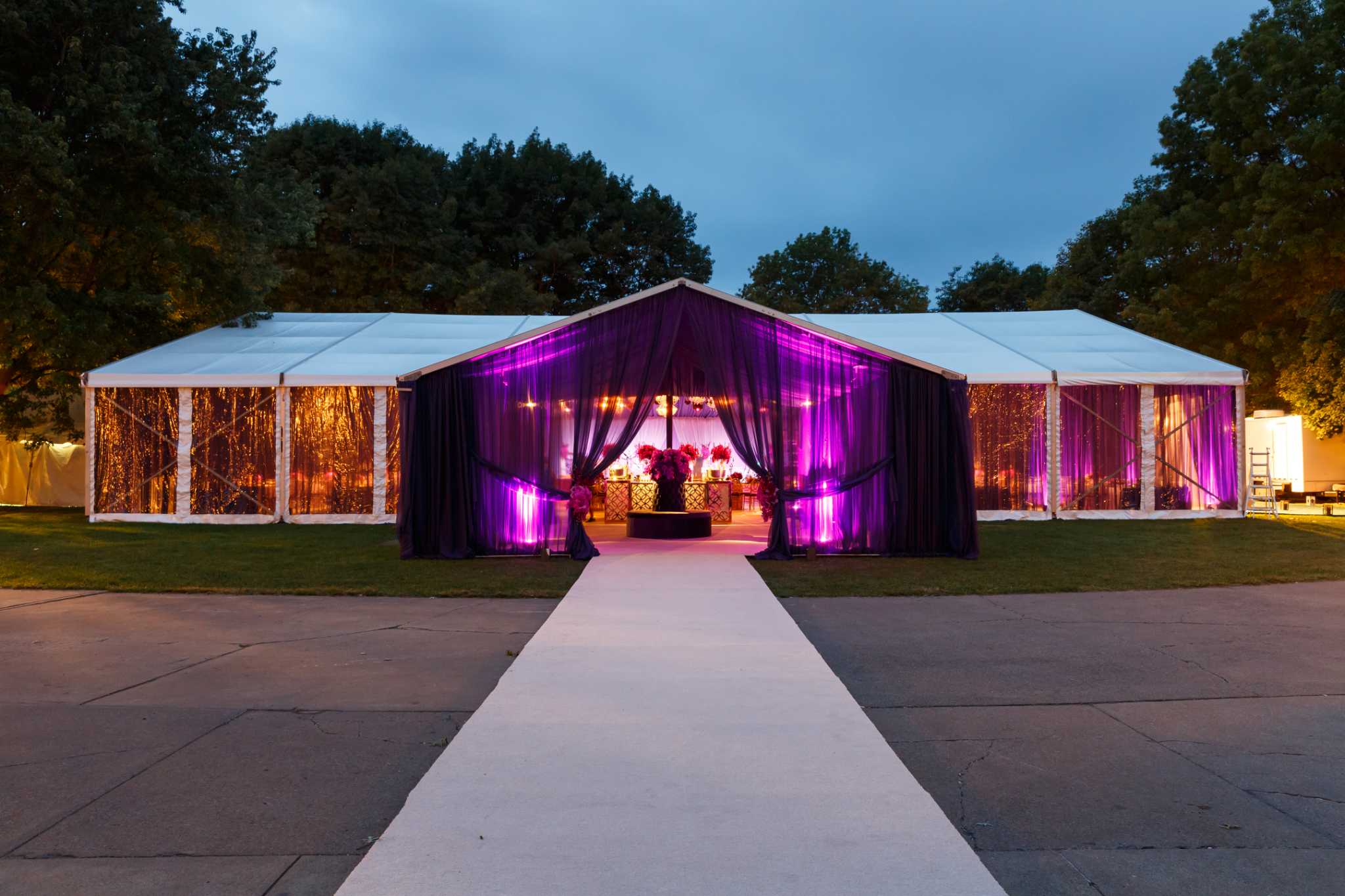 Q&A with Colin Cowie, lifestyle and wedding event guru