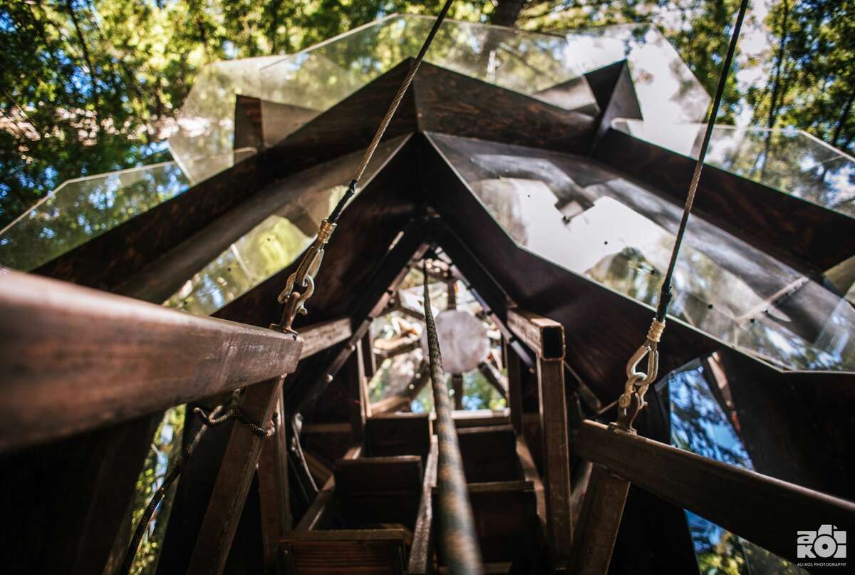 An Oakland company is selling a dazzling pinecone-shaped treehouse for ...