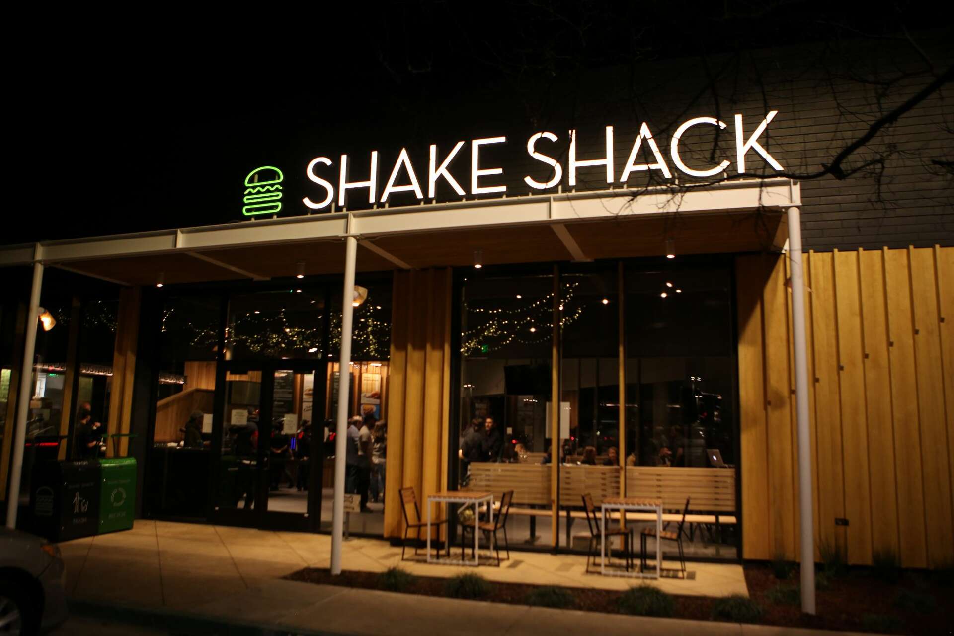 Here's what to expect at the Bay Area's first Shake Shack