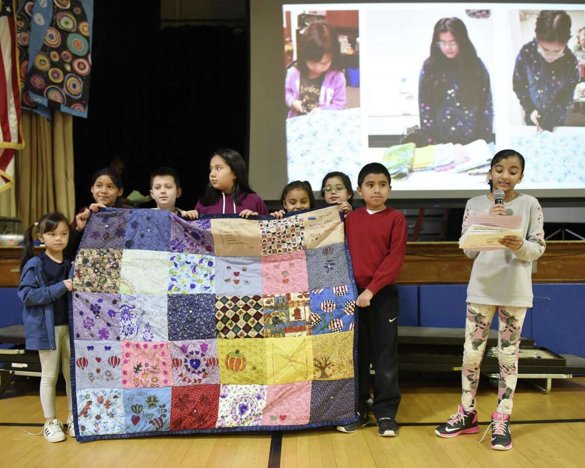 Tracey School students show off “cluster projects”