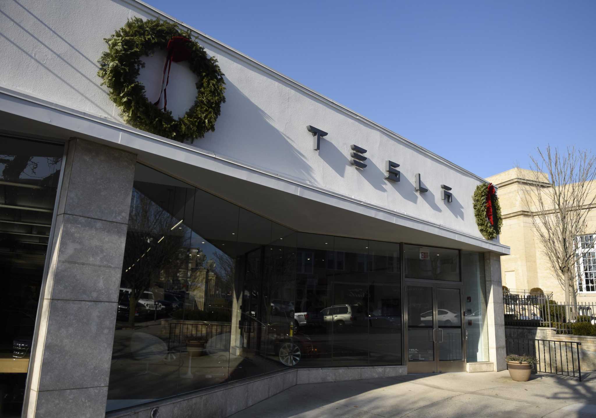 Tesla’s Connecticut legal battle continues