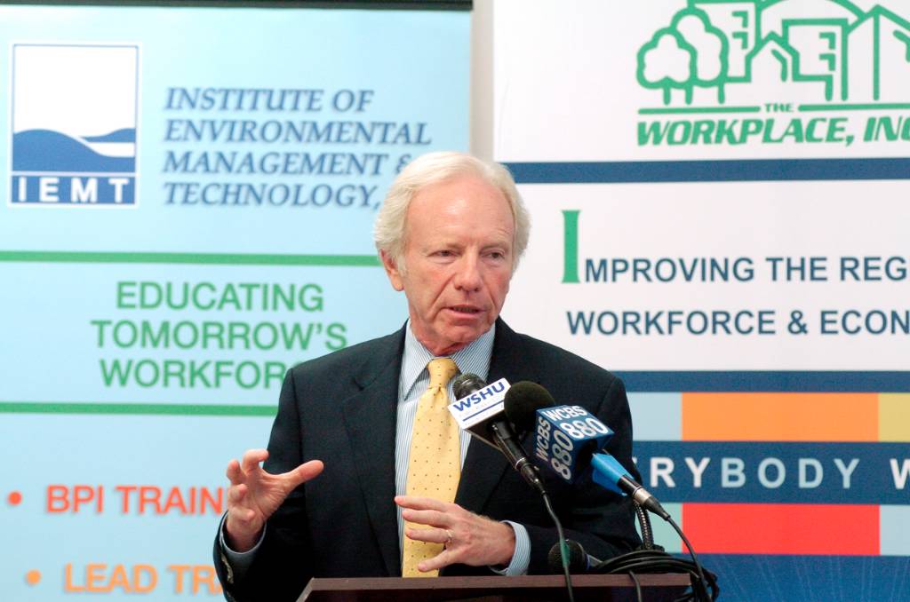 Lieberman touts jobs program