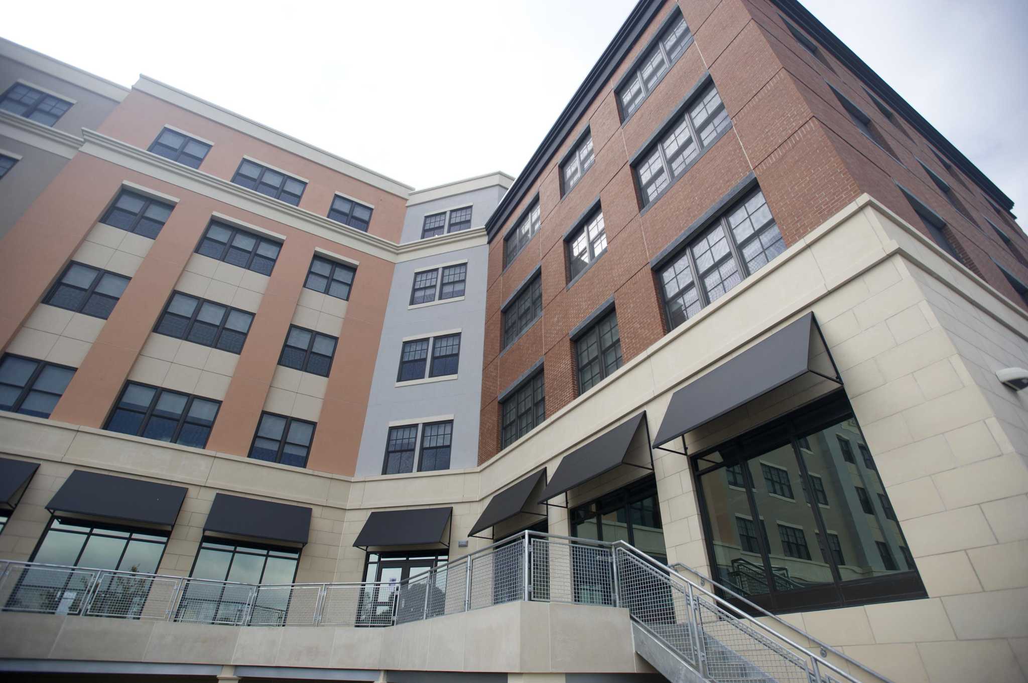 Committee wants more housing collaboration