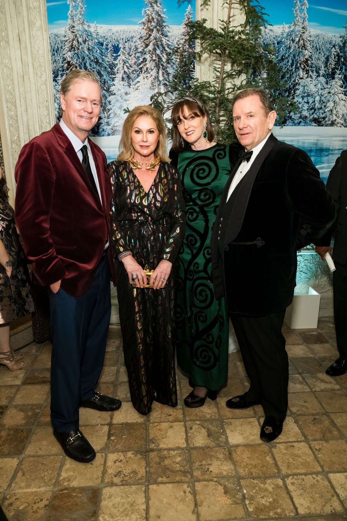 Who's who of SF society turns out for Gordon Peter Getty's 85th birthday