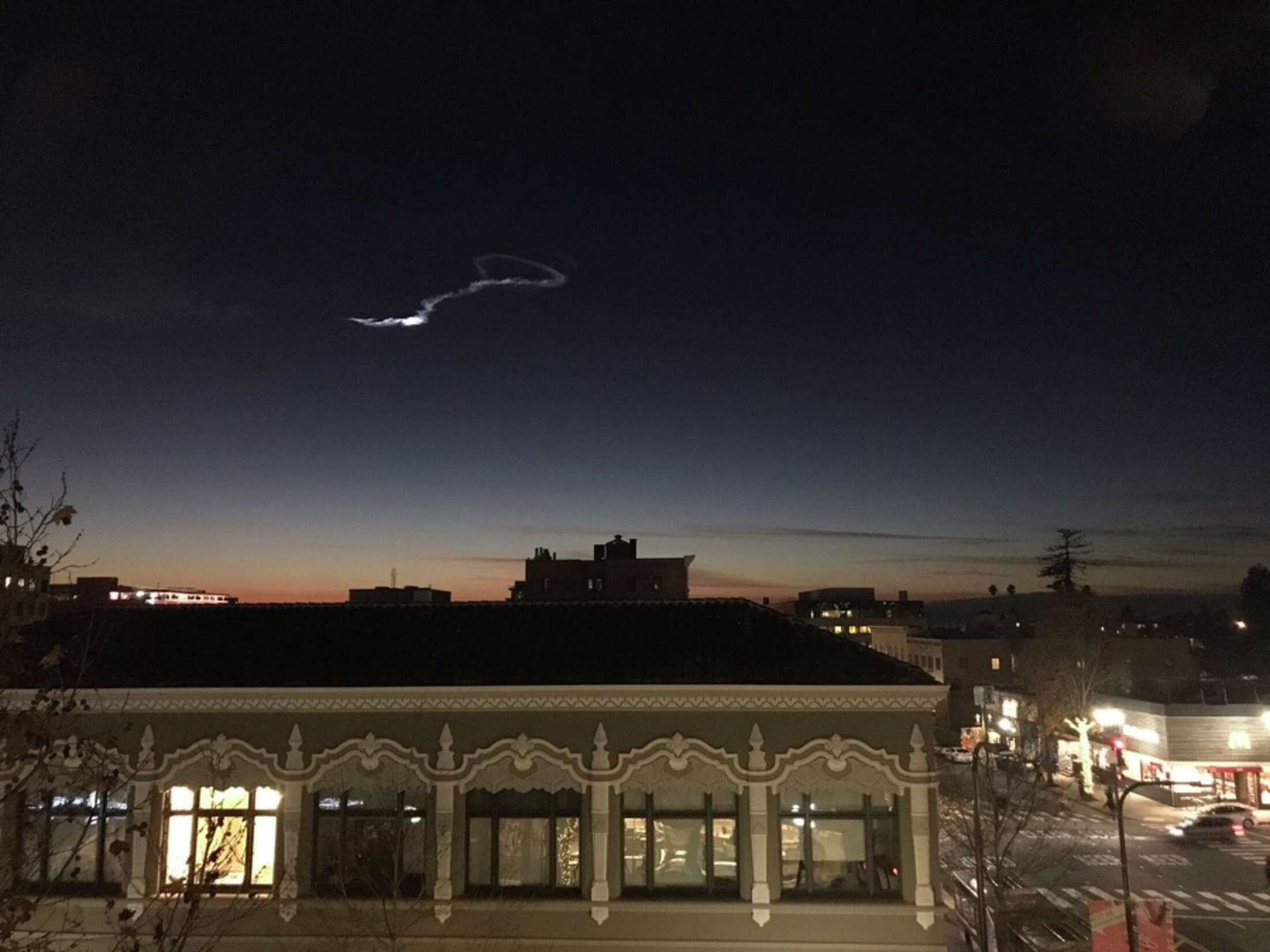 Miss last night's spectacular meteor? Check out this time-lapse video