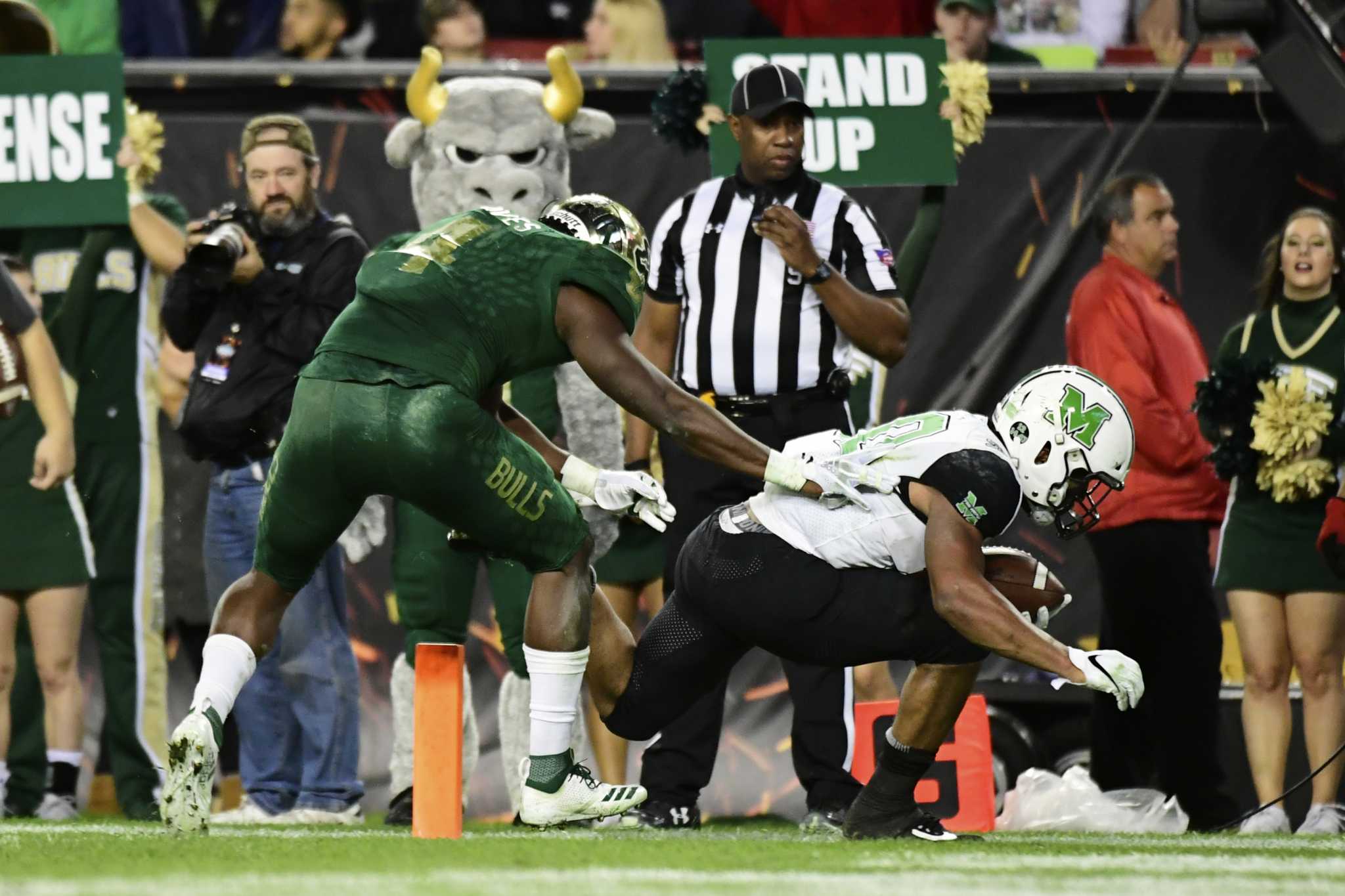 Marshall humbles USF