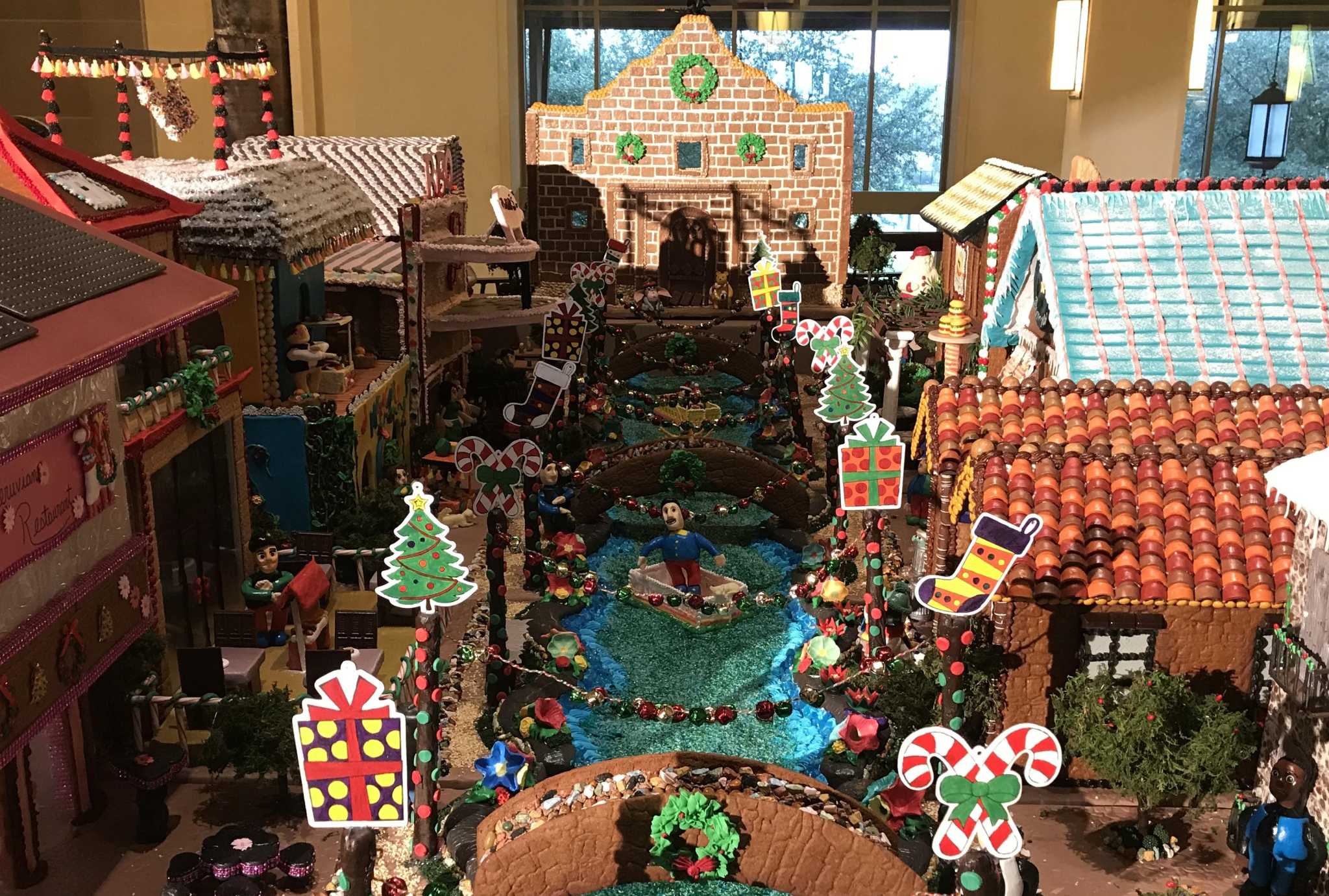 Off-the-wall holiday photo ops in San Antonio include gingerbread River ...