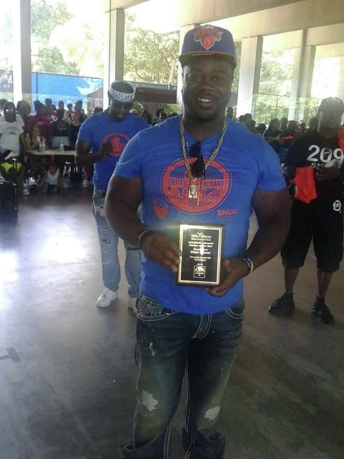 A community, in its grief, pays tribute to Elijah Cancer