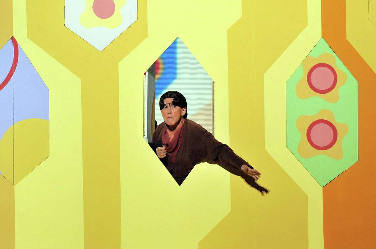 Ruth Buzzi, Stonington native and ‘Laugh-In’ star, is far from both ...