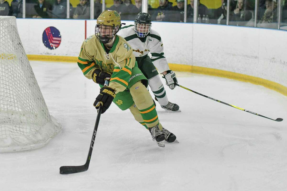 Notre Dame-West Haven stuns Hamden with OT win