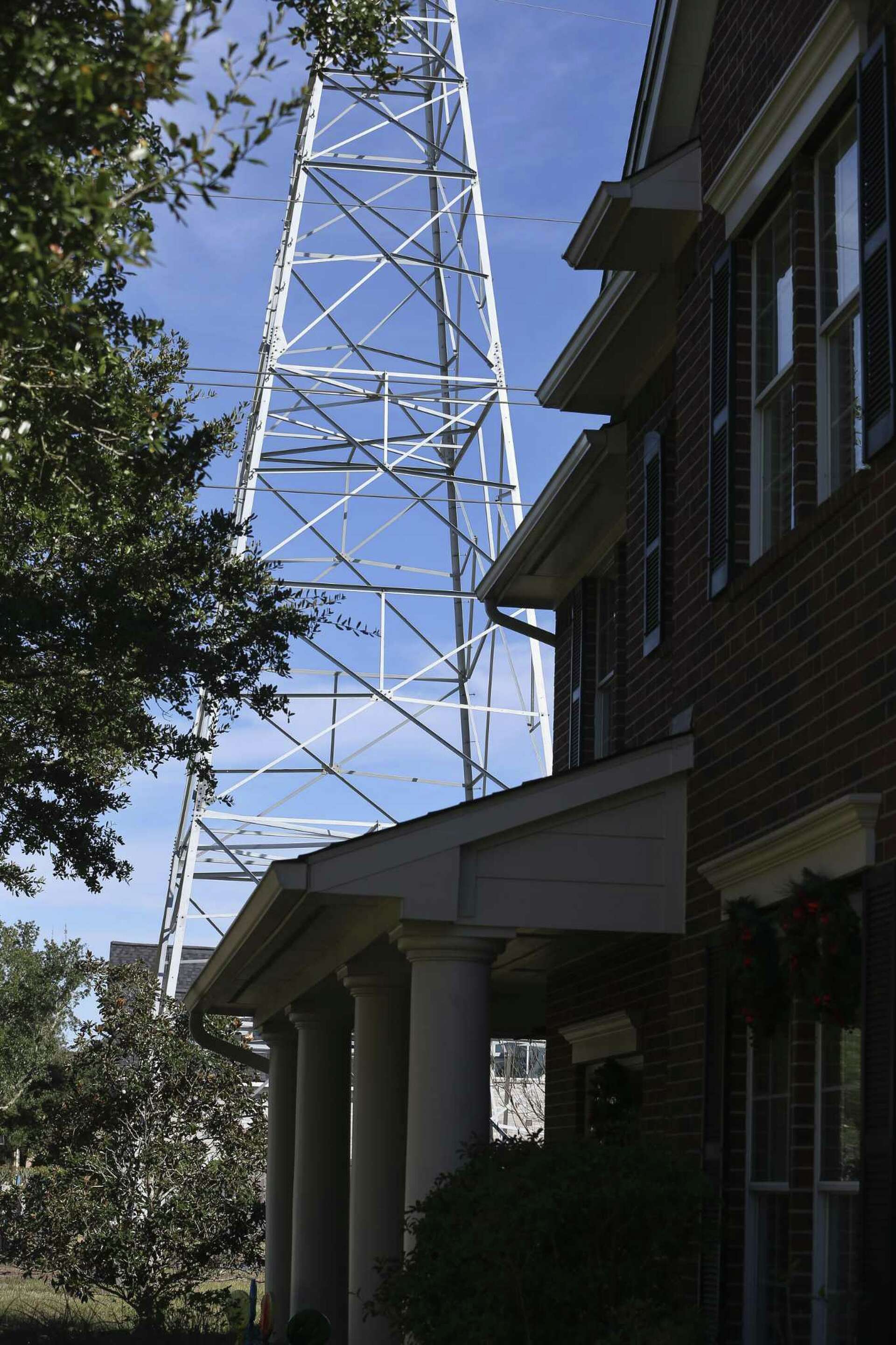CenterPoint transmission towers came without warning, Silverlake ...