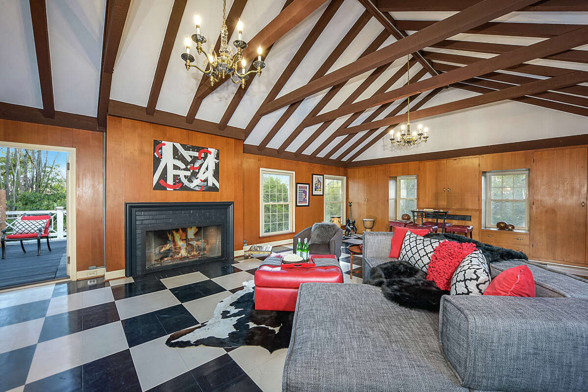 Seattle loses its Heart: Ann Wilson's house up for under $5 million