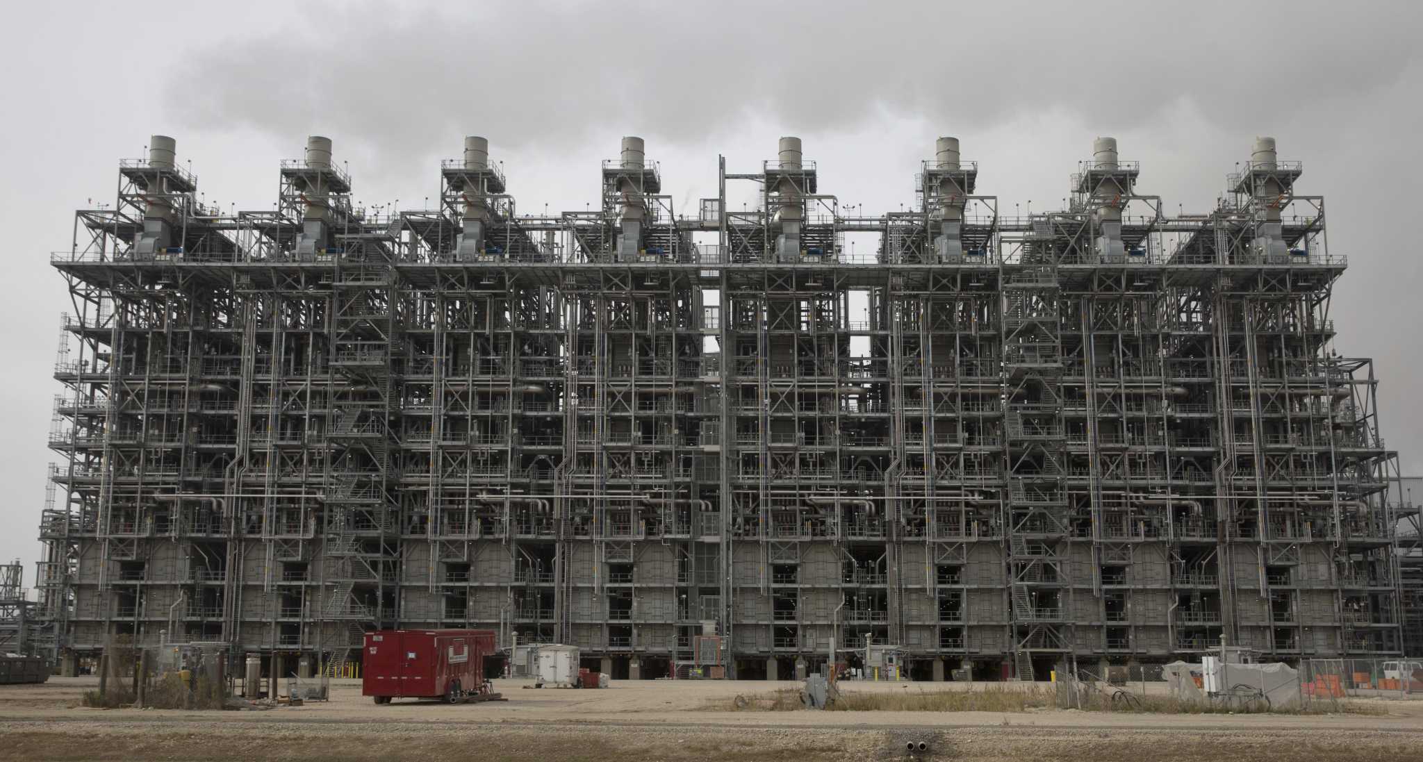 Chevron Phillips to build $8B plant on Gulf Coast