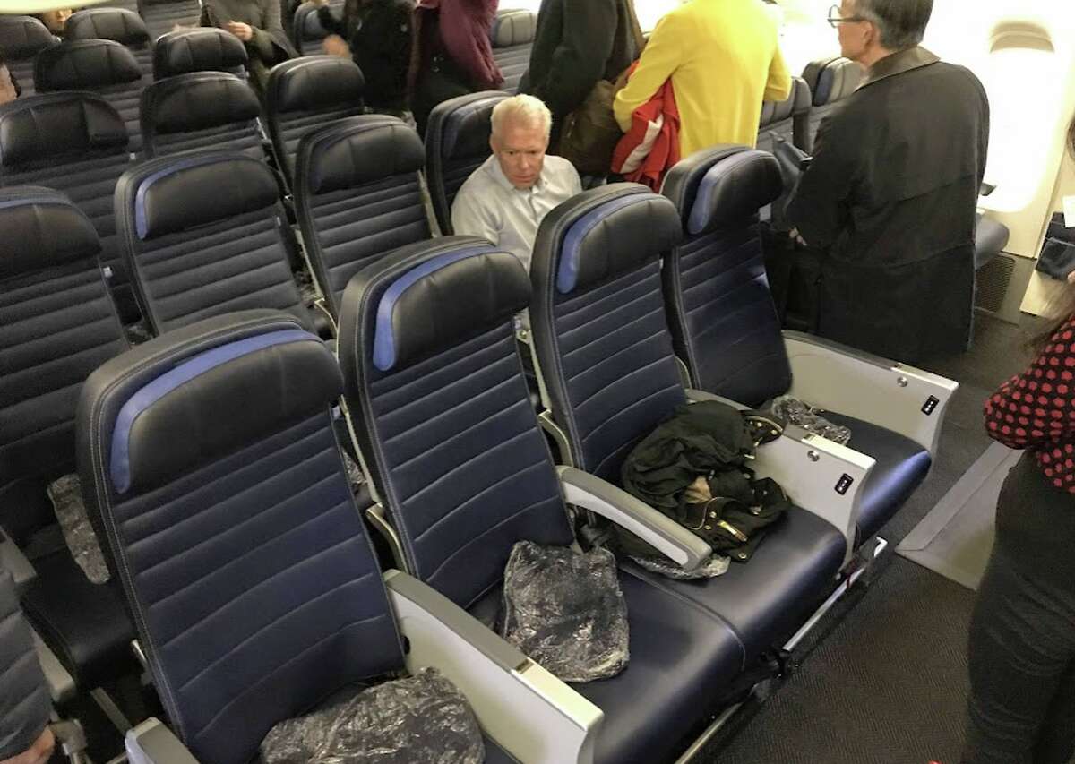 United rolls out major MileagePlus program changes