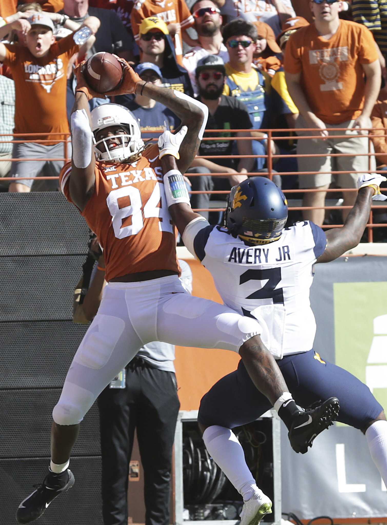 Texas wide receiver duo quite a catch