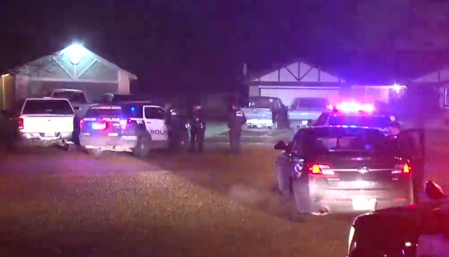 Man arrested after chase ends in Channelview