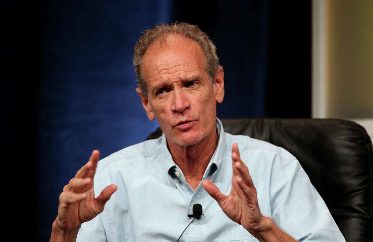 Bob Brier: Exploring Egyptomania in free talk