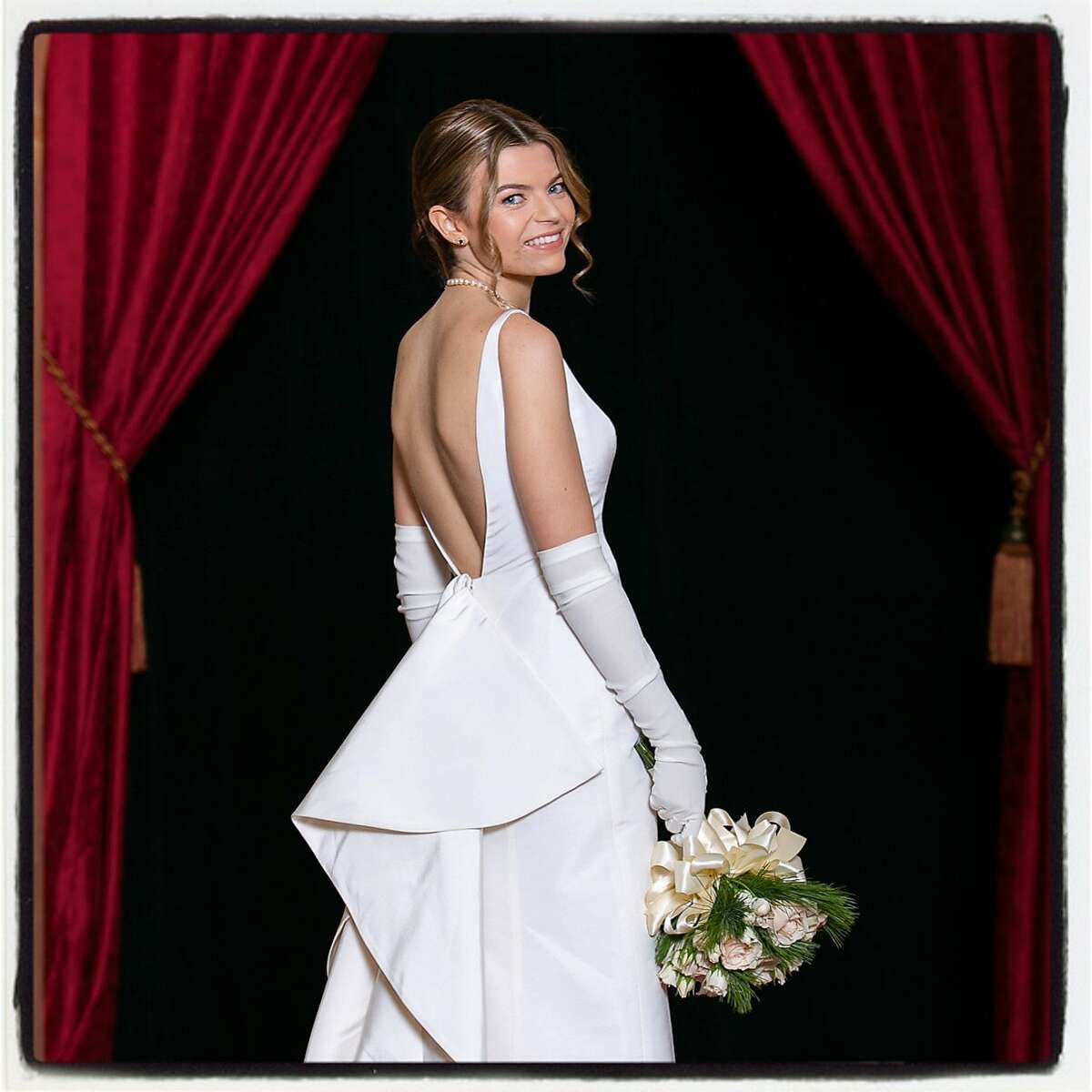 77th Cotillion Ball introduces 15 debutantes, including Don Johnson’s ...