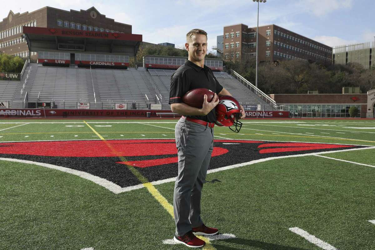 E-N Sportsman of Year: In one year, UIW coach Morris turned around ...