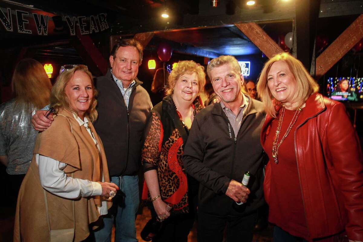 Party goers bid farewell to Fitzgerald's