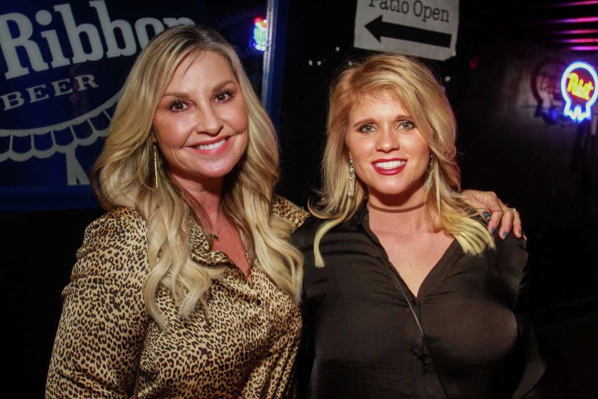 Party goers bid farewell to Fitzgerald's