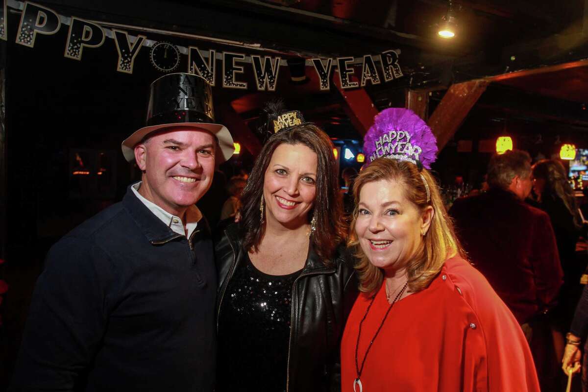 Party goers bid farewell to Fitzgerald's
