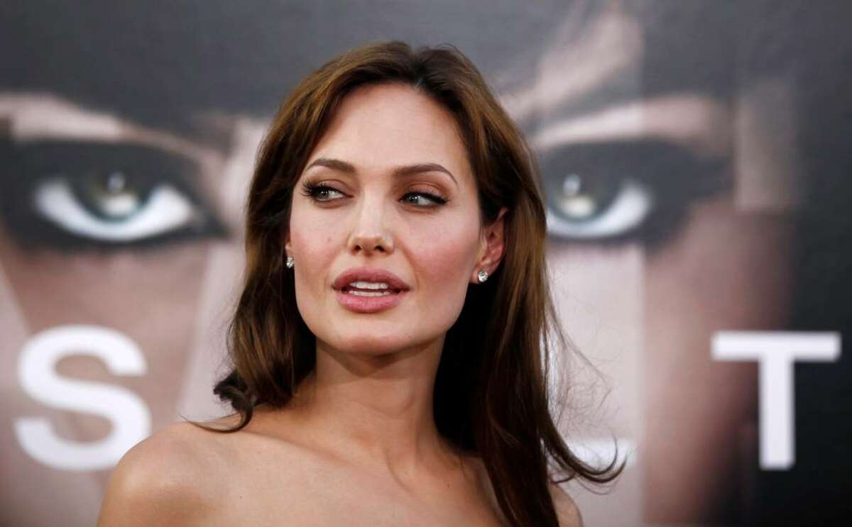 Photos: 'Salt' movie premiere