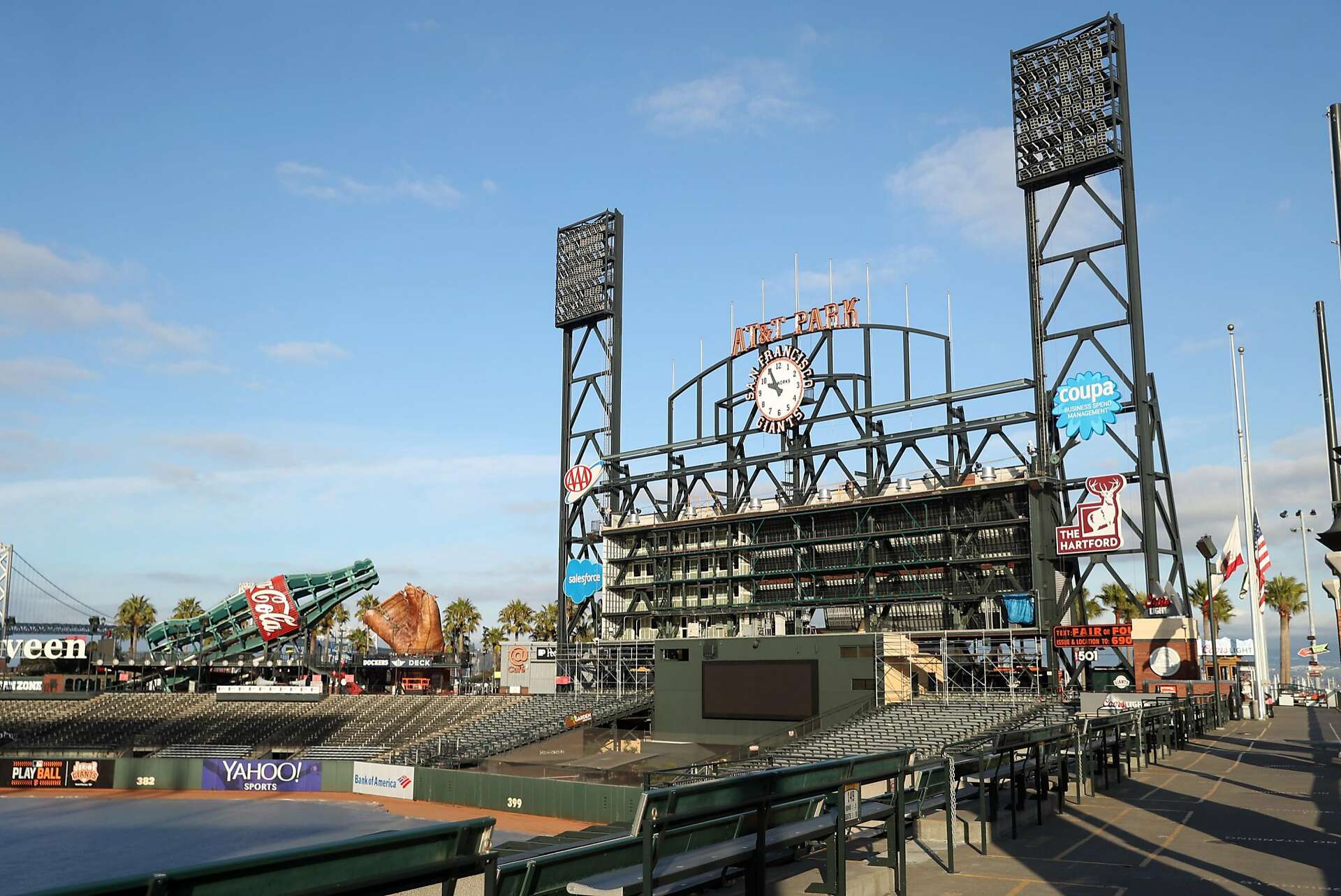 SF Giants installing monster scoreboard to help compete for fan dollars