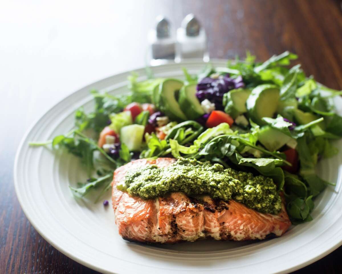 The best and worst diets of 2019, according to nutrition experts