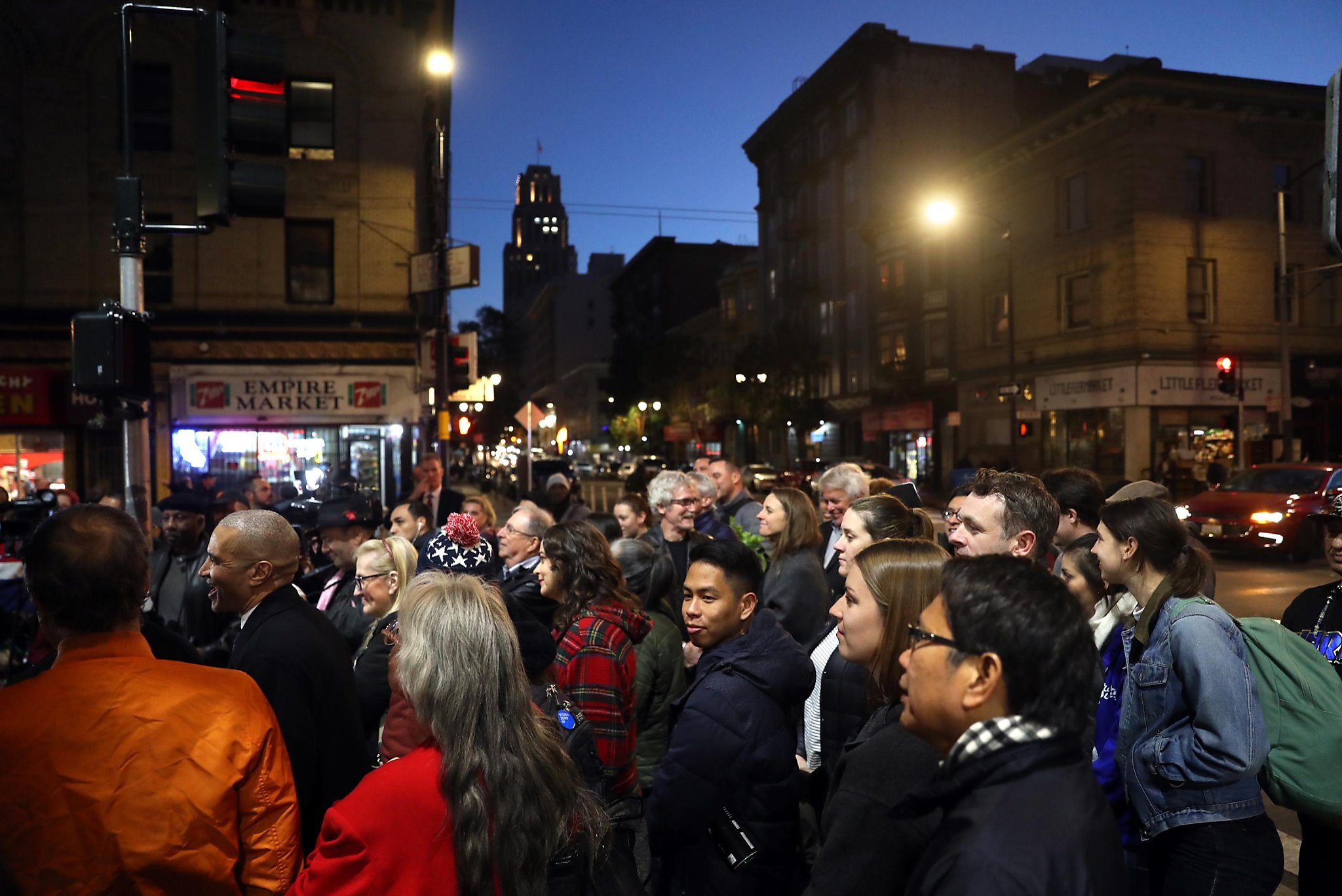 City, neighbors hope new streetlights make SF’s Tenderloin safer, more ...
