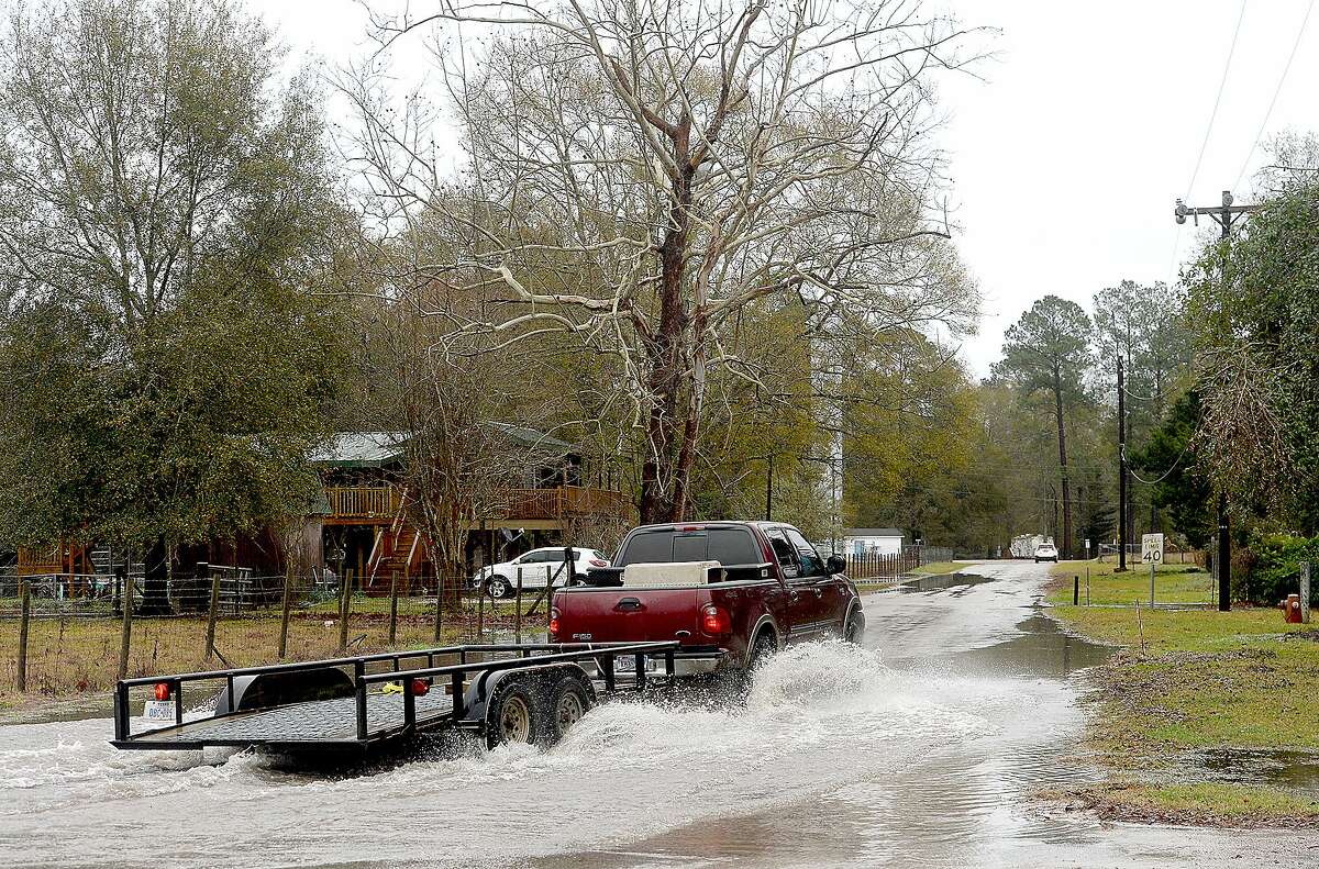 Sabine River at mild flood stage, Toledo Bend gates open