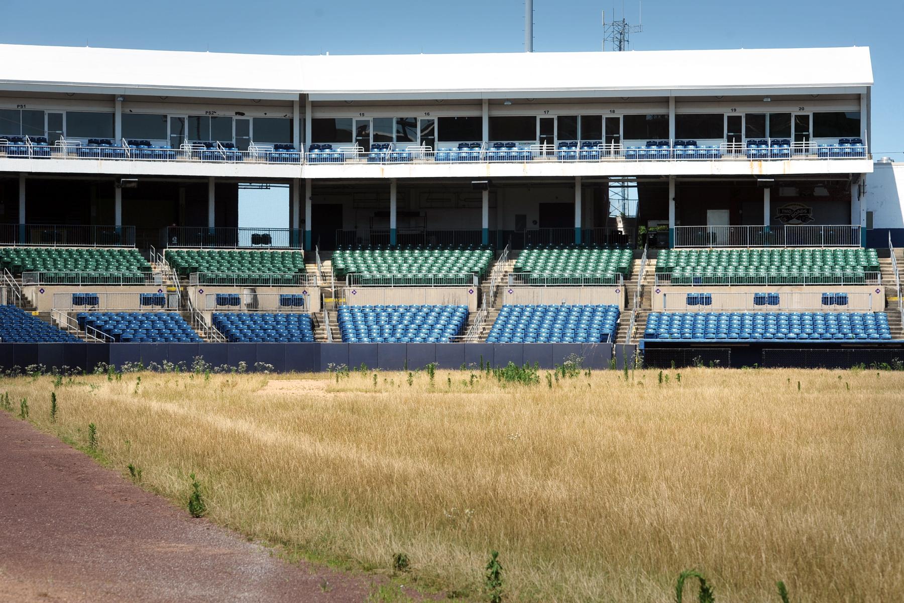 Bridgeport renews investment in arena