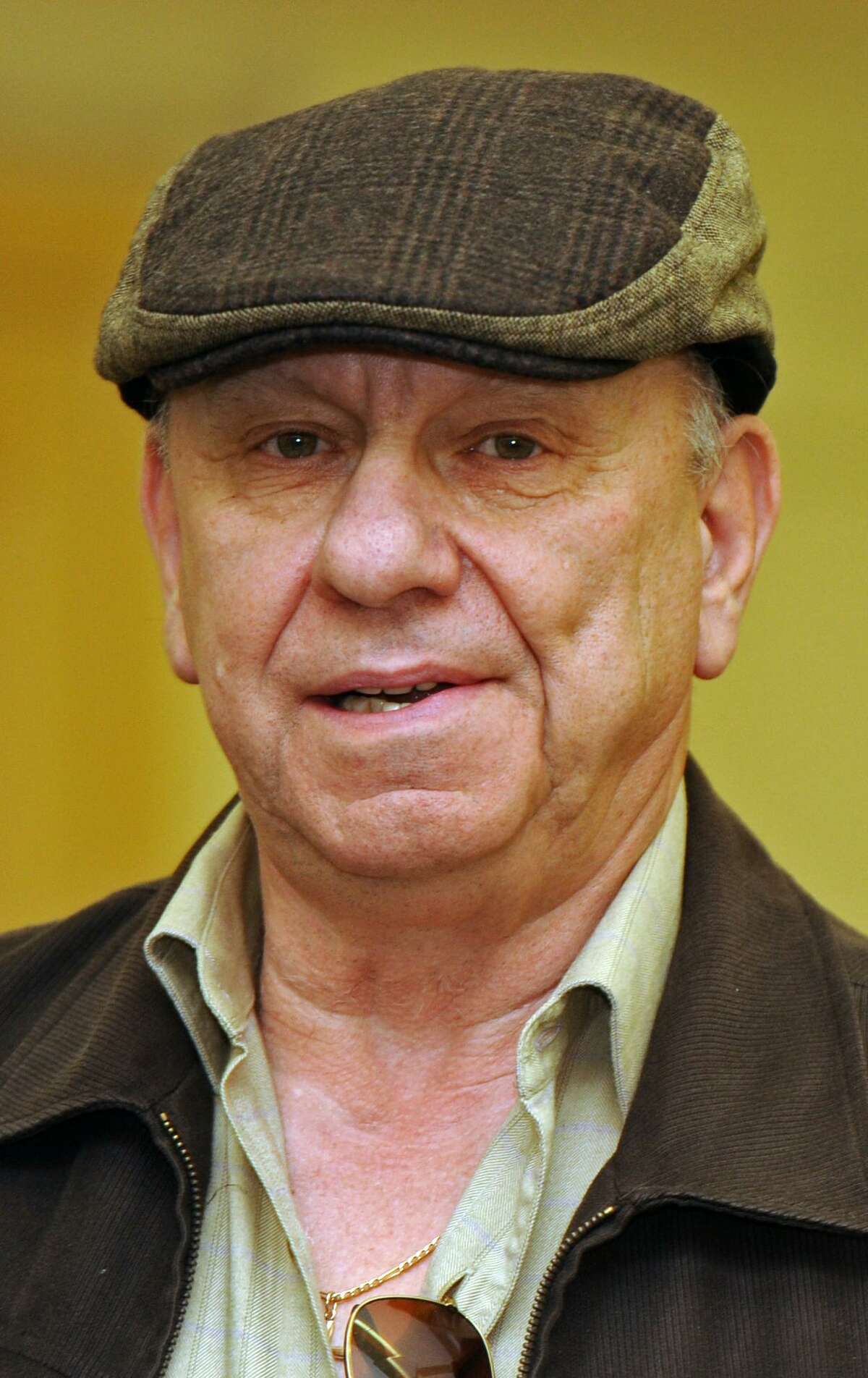 Despite controversies, Ricci stays as public facilities chief