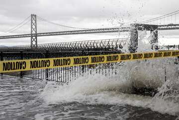 San Francisco sees nearly 7 foot king tides Sunday, more coming Monday