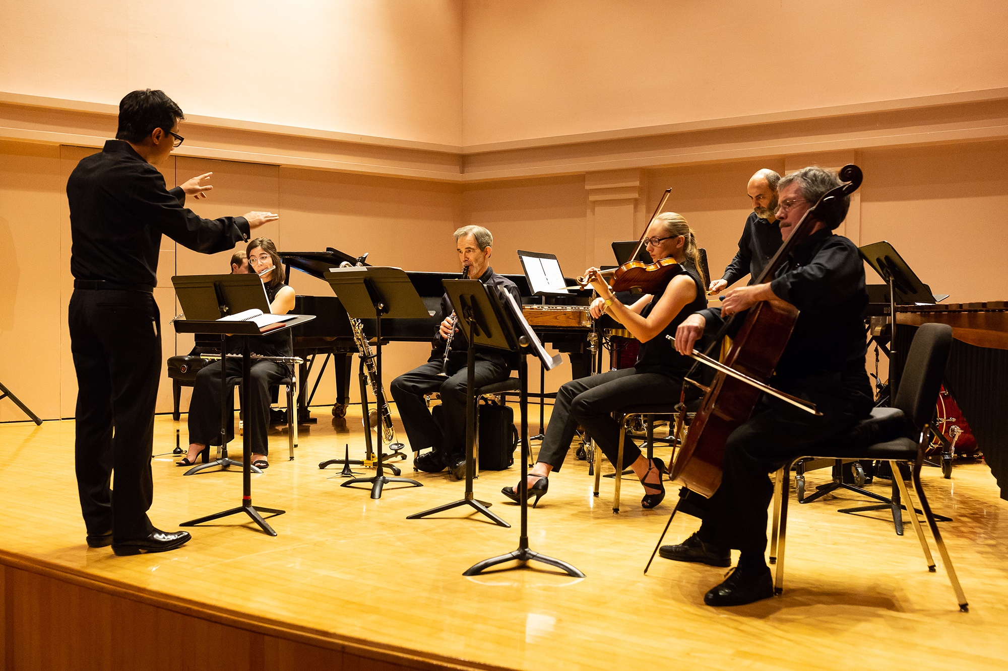 The composer-led Musiqa merges visual art and music in ‘Traces of Blue’