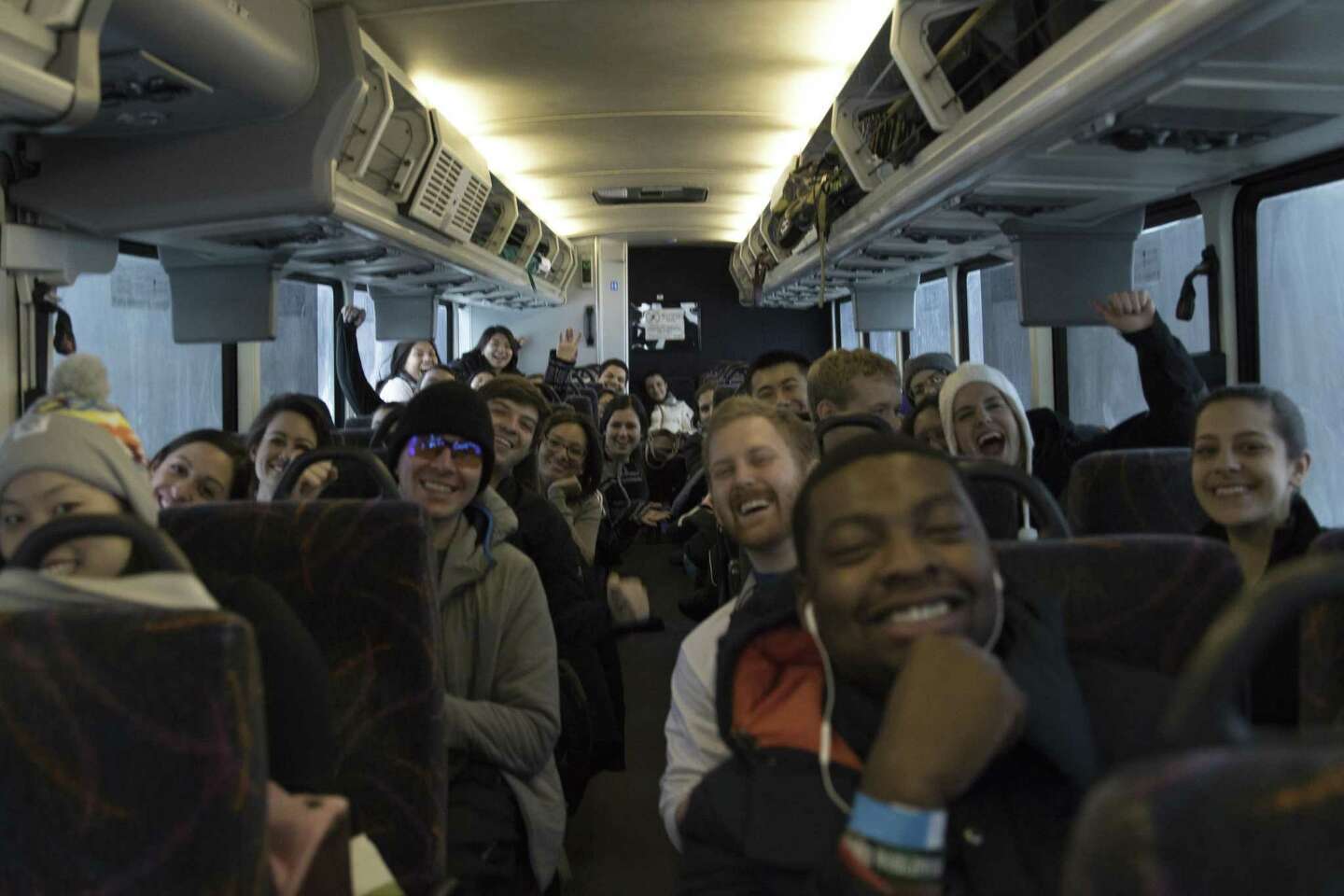 Liftopia offering new ski bus from New Haven to Mount Snow